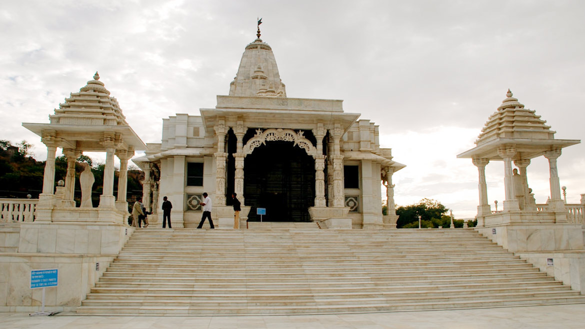 20 Best Places to Visit in Vrindavan – Top Attractions